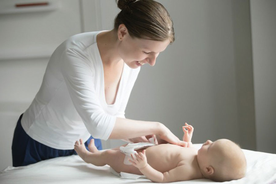 Baby's First Day at Home: What To Expect (2026)