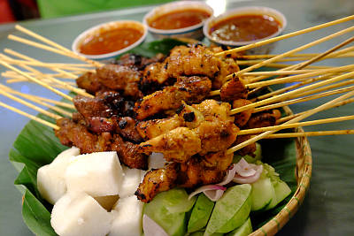 40+ Best Local Foods You Need To Try! (2026)